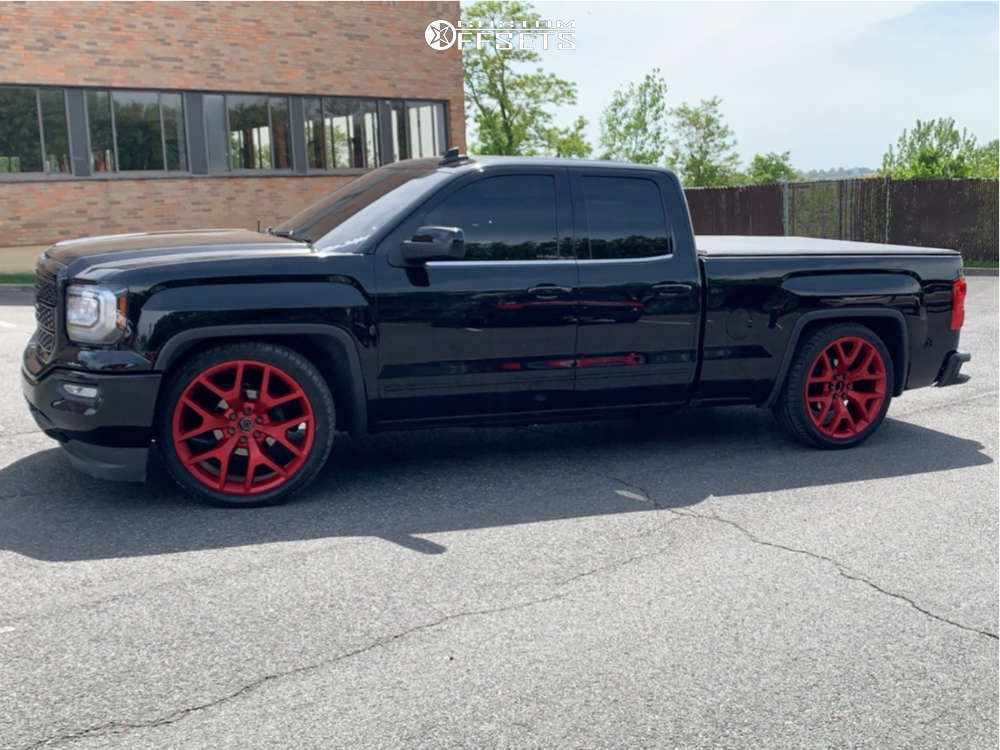 2018 GMC Sierra 1500 with 24x10 25 OE Performance 169 and 32/11.5R24 ...