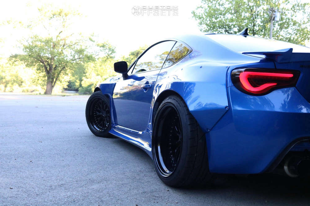 2014 Subaru BRZ with 18x9.5 -40 ESR Lt20 and 245/40R18 Nitto Nt555r and ...