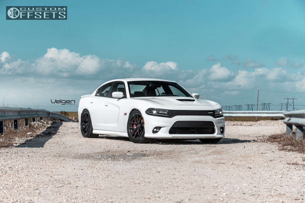 2016 Dodge Charger with 20x9 20 Velgen Vmb5 and 275/40R20 Nitto Motivo ...