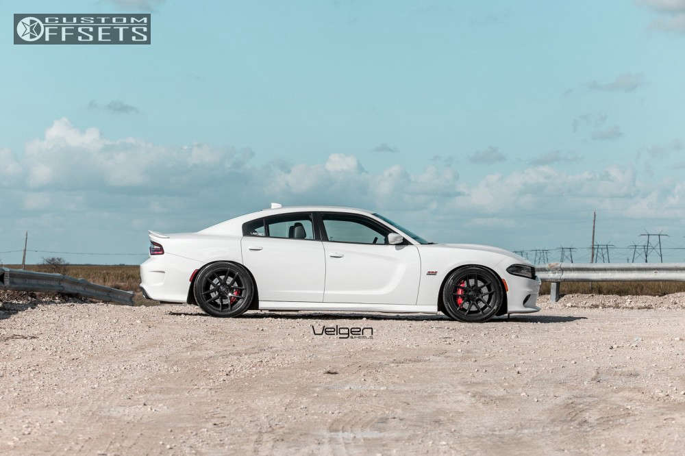 2016 Dodge Charger with 20x9 20 Velgen Vmb5 and 275/40R20 Nitto Motivo ...