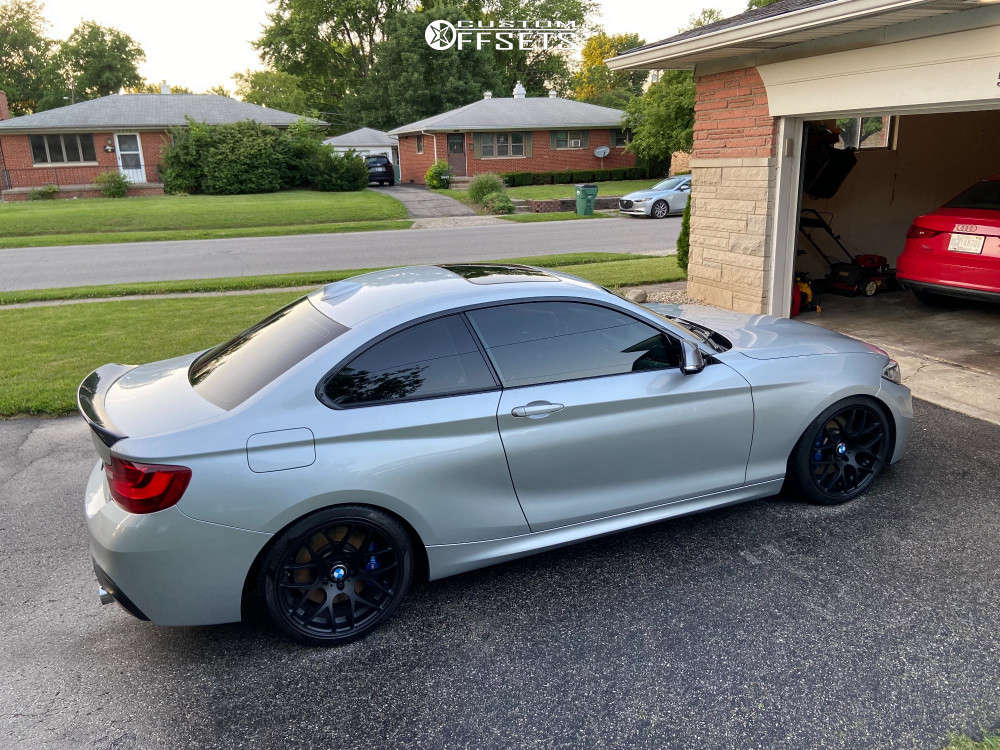 2015 BMW M235i with 18x8.5 35 VMR V710 and 225/40R18 Pirelli Pzero All ...