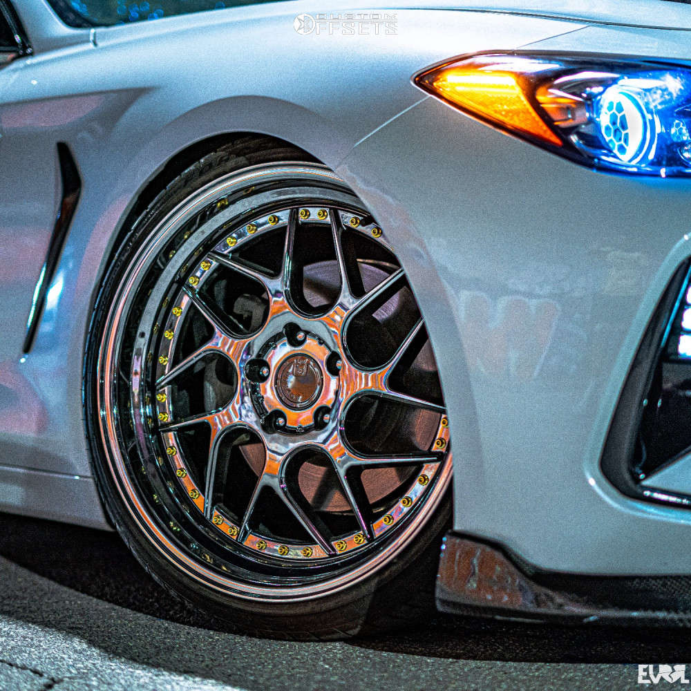 2020 Genesis G70 with 19x9.5 22 Aodhan Ds01 and 225/35R19 Landsail and ...