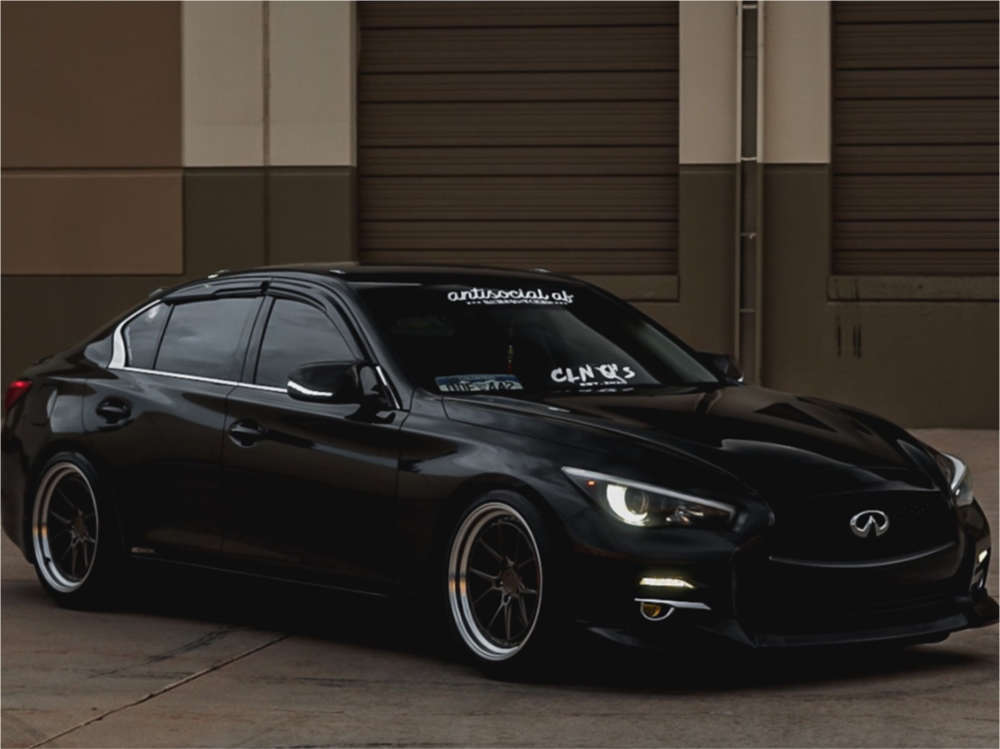 2014 INFINITI Q50 with 19x9.5 22 Aodhan Ds08 and 245/40R19 Toyo Tires ...