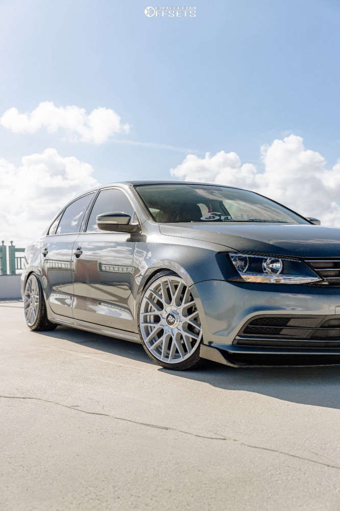 2015 Volkswagen Jetta with 18x8.5 35 Rotiform Rse and 215/35R18 Fullway ...