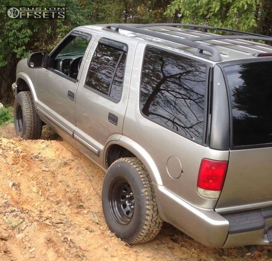 2001 Chevrolet Blazer with 15x8 -12 Bart Wheels D Window and 235/75R15 ...