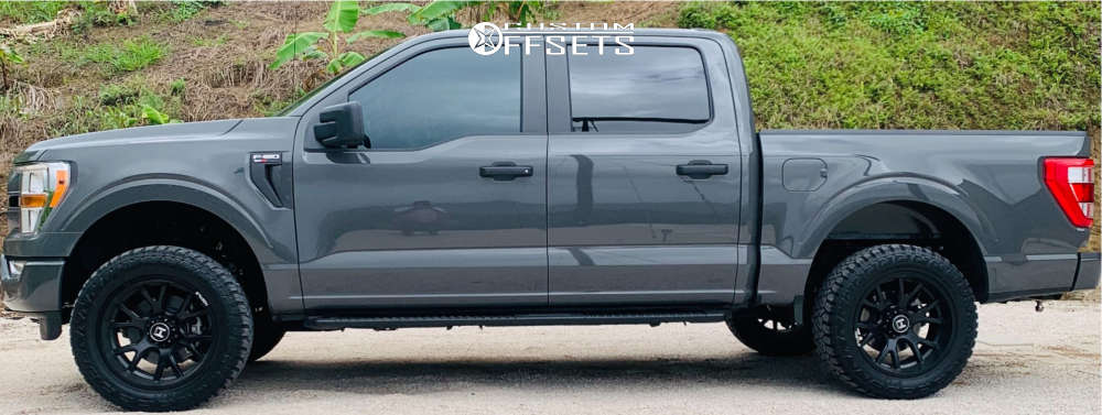 2021 Ford F-150 with 20x10 -19 Hostile Rage and 33/12.5R20 Fury Offroad ...