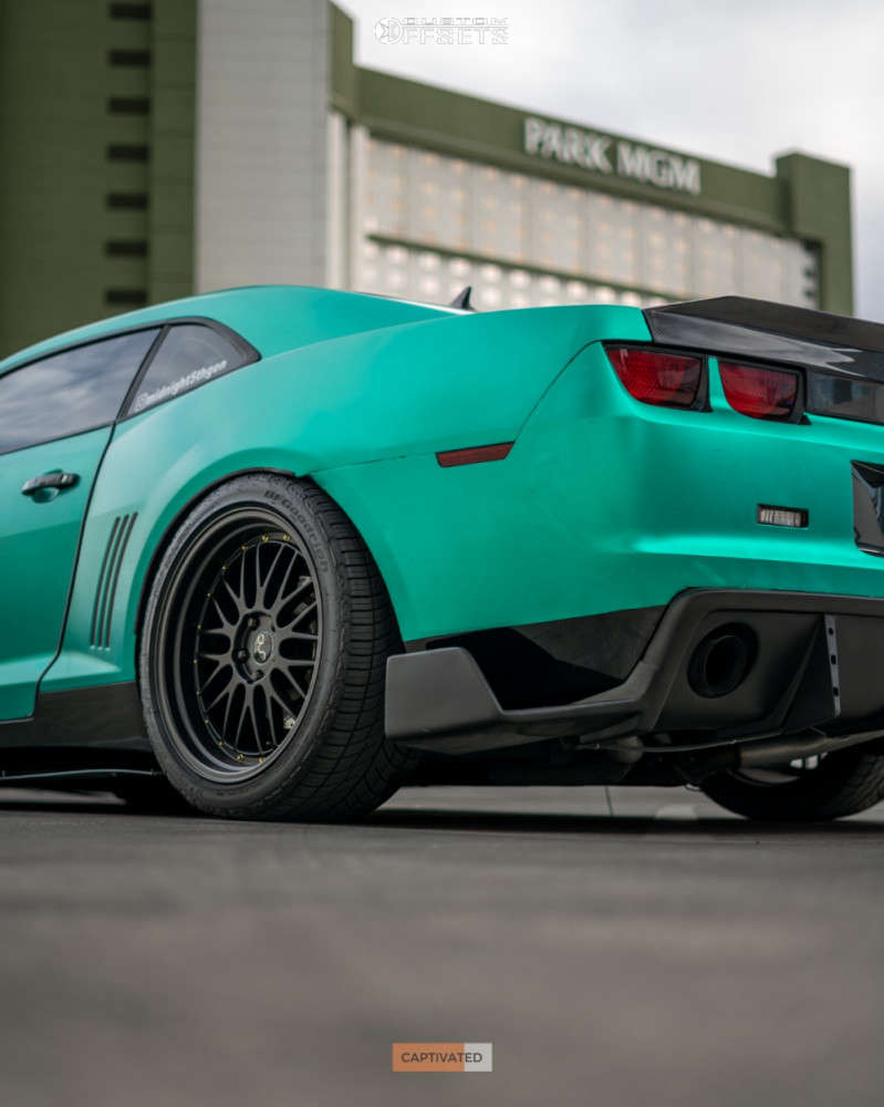 2012 Chevrolet Camaro with 20x10 23 JNC Jnc005 and 285/35R20 BFGoodrich Comp 2 A/s and Air ...