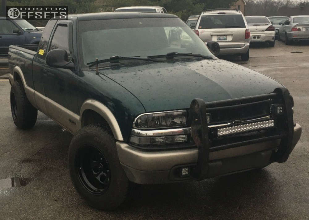 1998 Chevrolet S10 with 15x10 -39 Vision Soft 8 and 275/55R15 Cooper ...