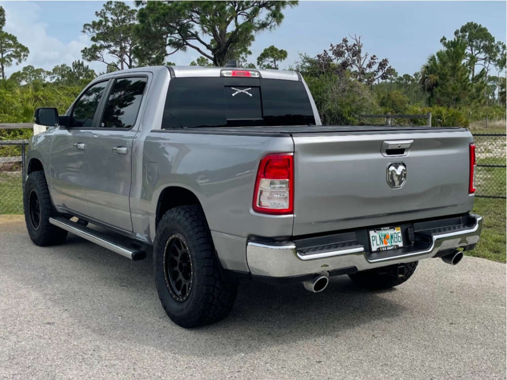 2020 Ram 1500 with 18x9 0 Method Mr305 and 35/12.5R18 Toyo Tires Open ...