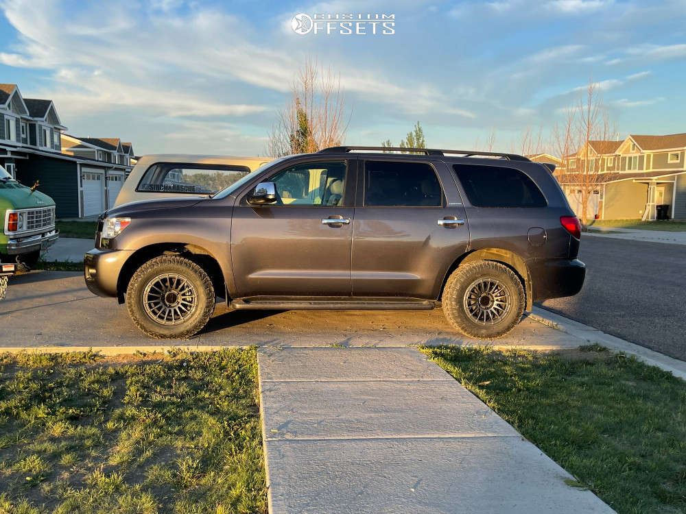 2017 Toyota Sequoia with 18x9 18 Method Mr314 and 275/65R18 Nitto Ridge ...