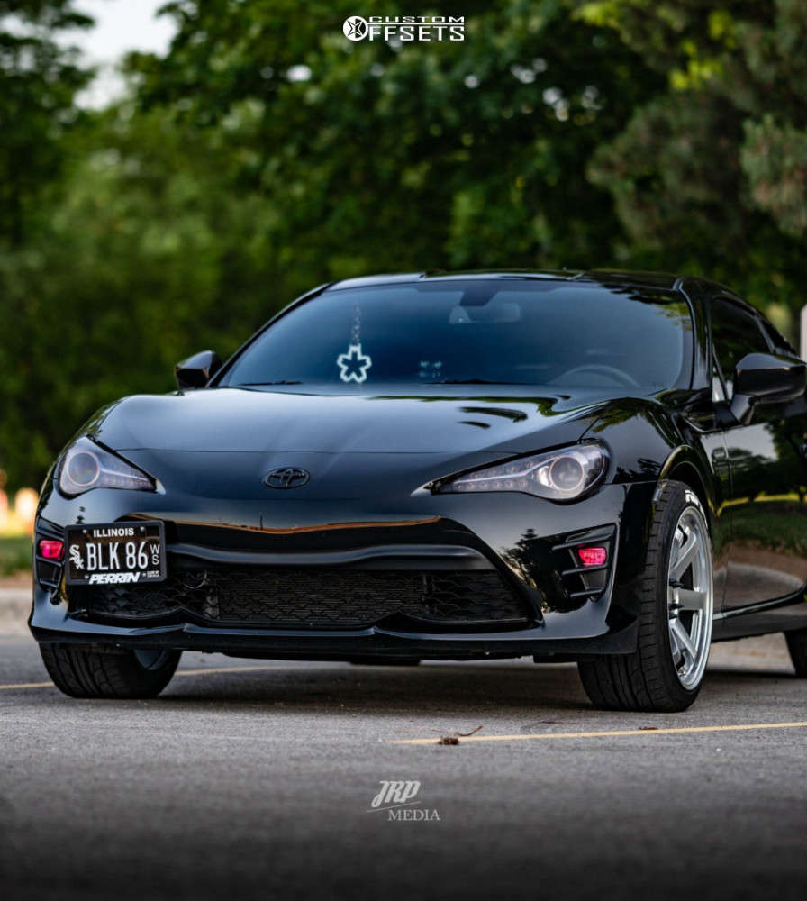 2020 Toyota 86 with 18x9.5 38 AVID1 AV6 and 235/40R18 Nitto Nt555 G2 ...