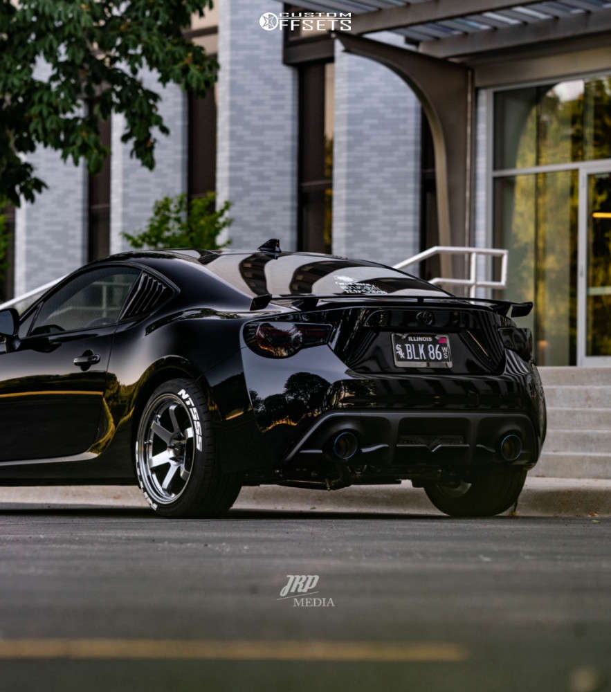 2020 Toyota 86 with 18x9.5 38 AVID1 AV6 and 235/40R18 Nitto Nt555 G2 ...