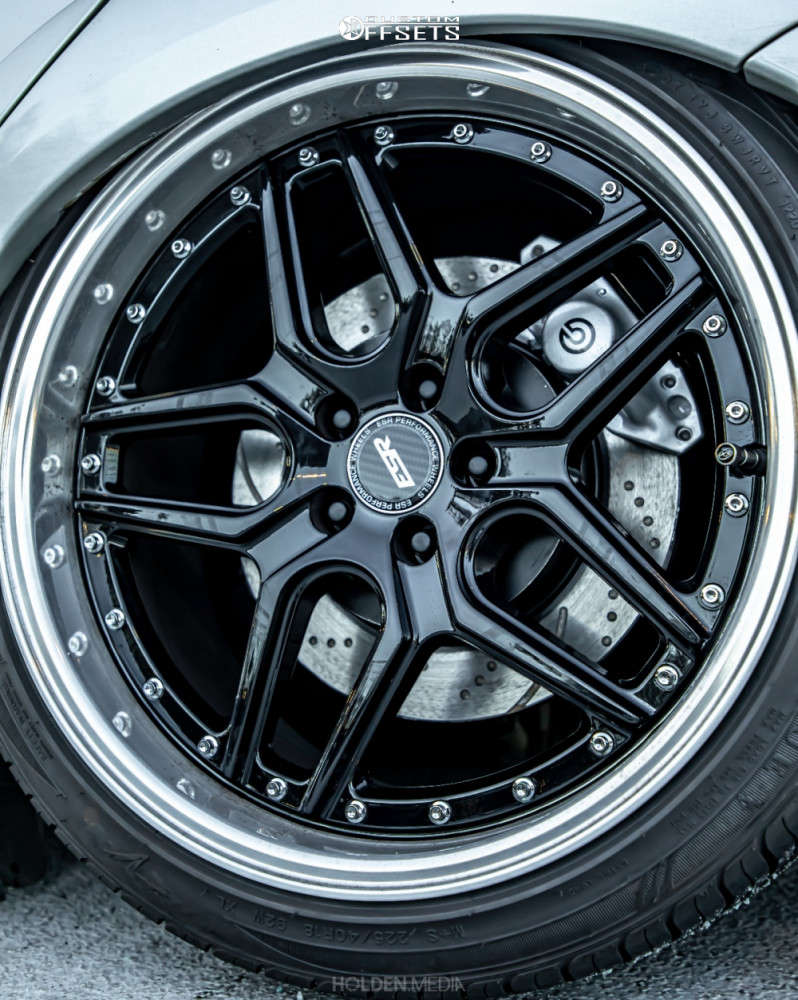 2006 Subaru Outback with 18x9.5 22 ESR Cs15 and 225/40R18 Vogue ...