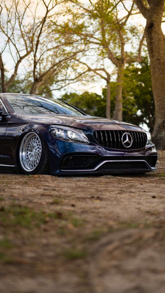 2016 Mercedes-Benz C300 with 18x9 29 Avant Garde F140 and 215/40R18 ...