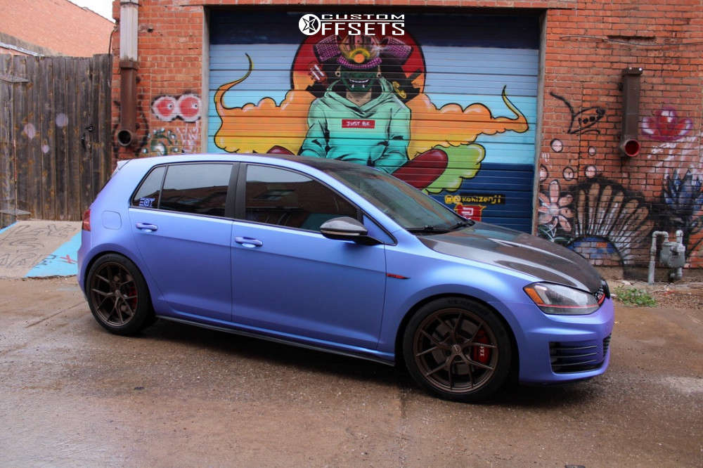 2017 Volkswagen GTI with 18x8.5 42 Superspeed Rf05rr and 245/40R18 ...