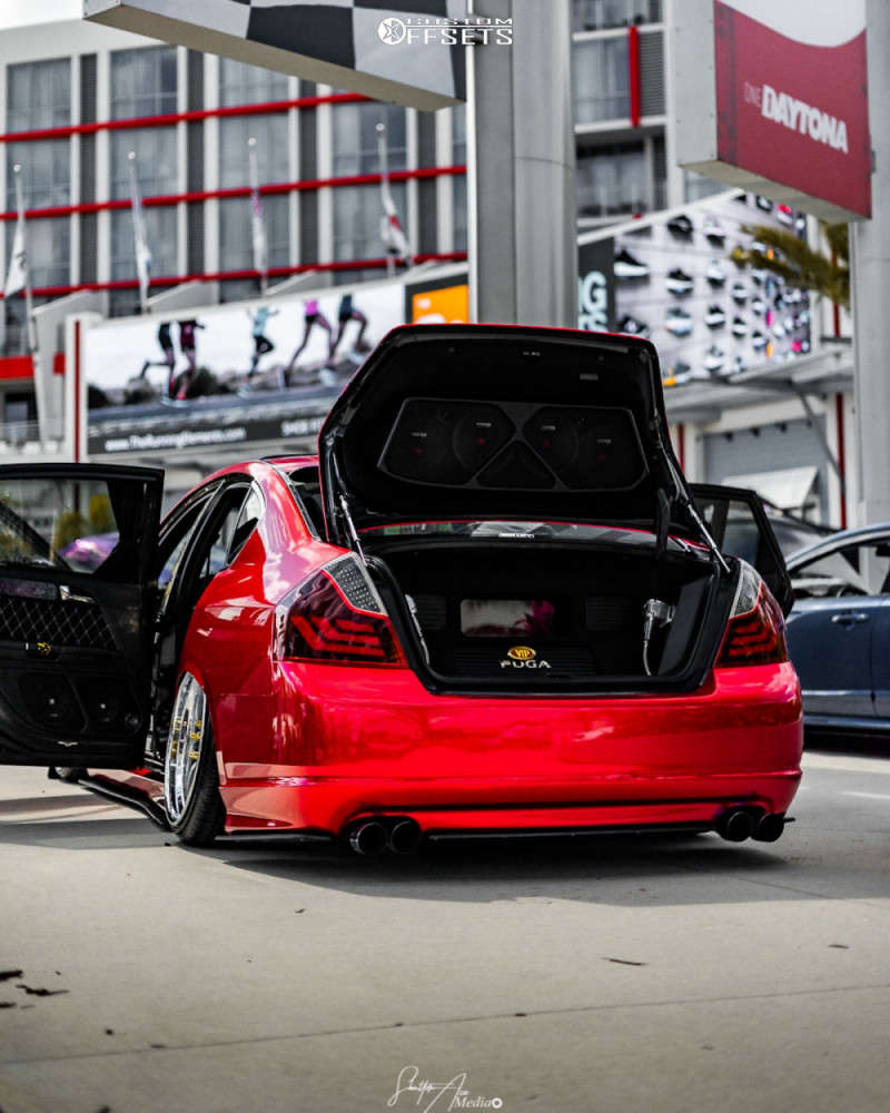 2007 INFINITI M45 with 20x10.5 -5 Infinitewerks Is and 235/30R20 Lexani ...