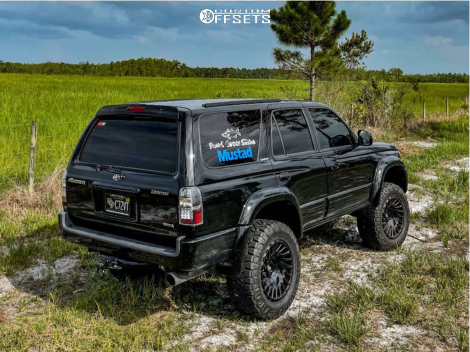 2000 Toyota 4Runner with 18x9 1 Fuel Cyclone and 33/10.5R18 Nitto Ridge ...