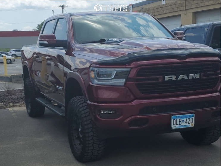 2019 Ram 1500 with 20x12 0 XD Xd829 and 325/60R20 Radar Renegade Rt ...