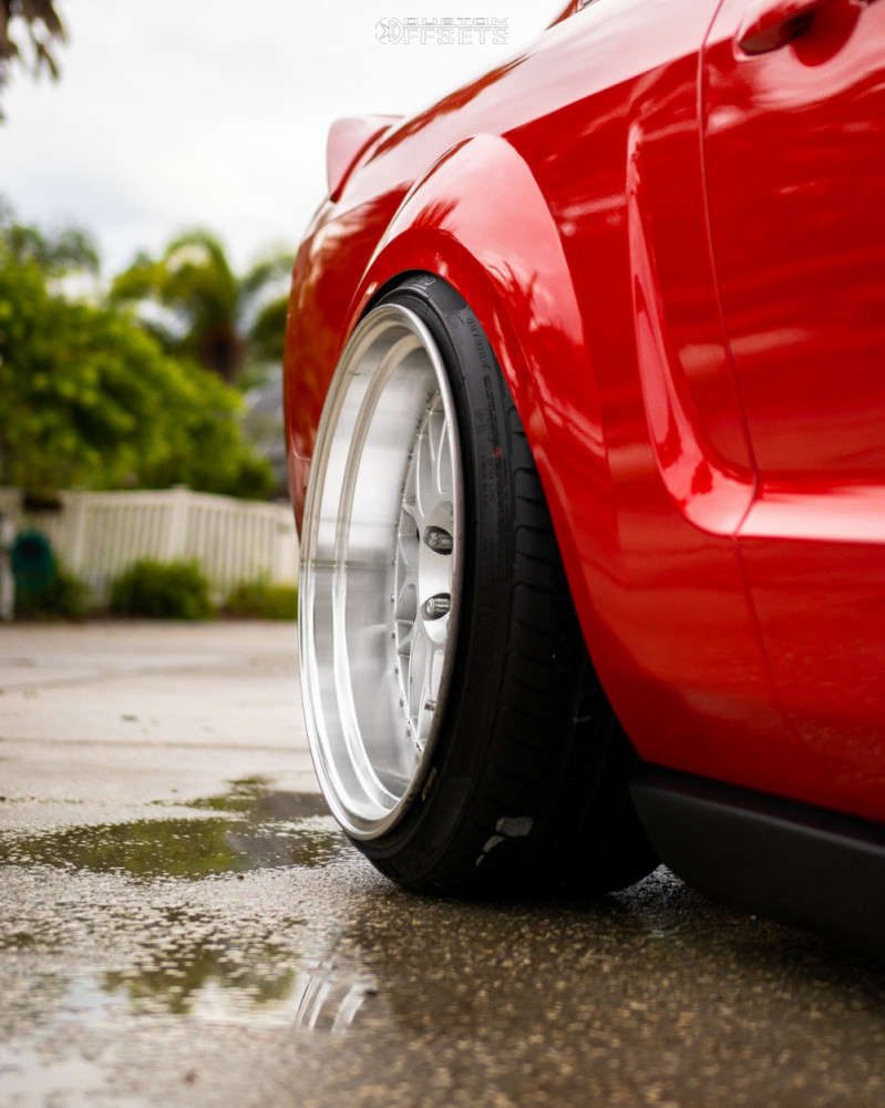2006 Ford Mustang with 19x9.5 22 Aodhan Ah02 and 235/35R19 Cosmo Mucho ...