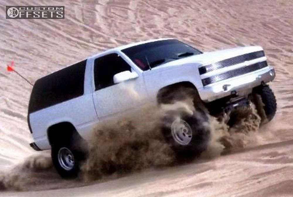 1995 Chevrolet Tahoe with 15x14 -89 Weld Racing Typhoon and 33/12.5R15 ...