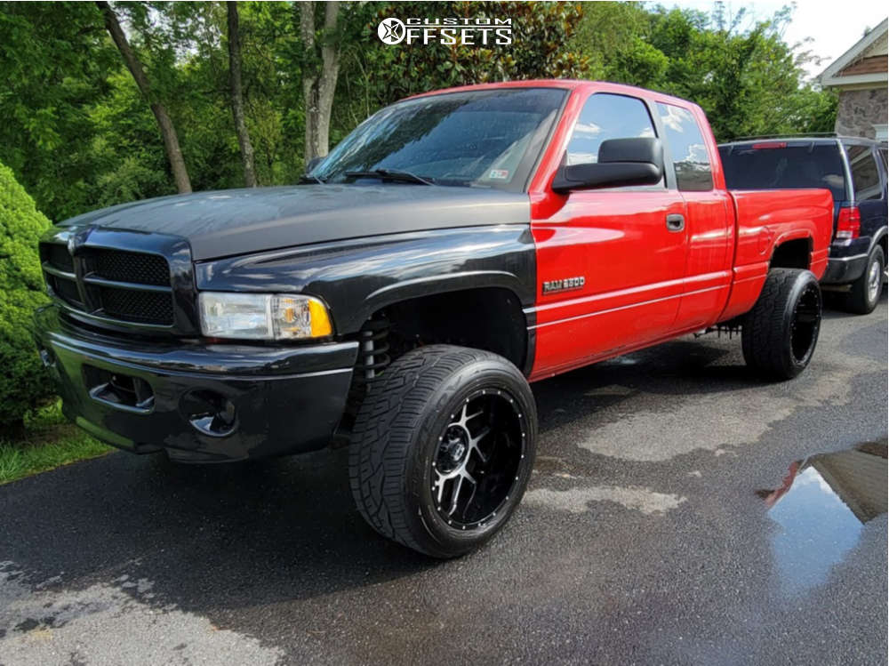 2002 Dodge Ram 2500 with 20x12 -51 Vision Sliver and 305/50R20 Nitto ...