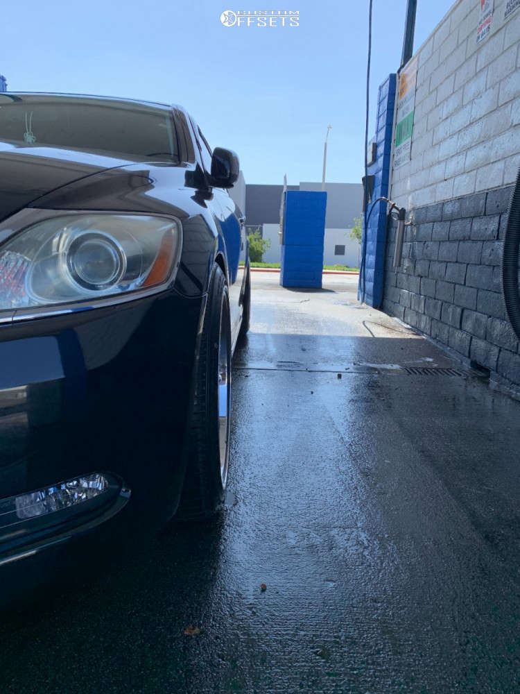 2006 Lexus GS300 with 19x9.5 22 Aodhan Ds02 and 235/40R19 Falken Azenis ...