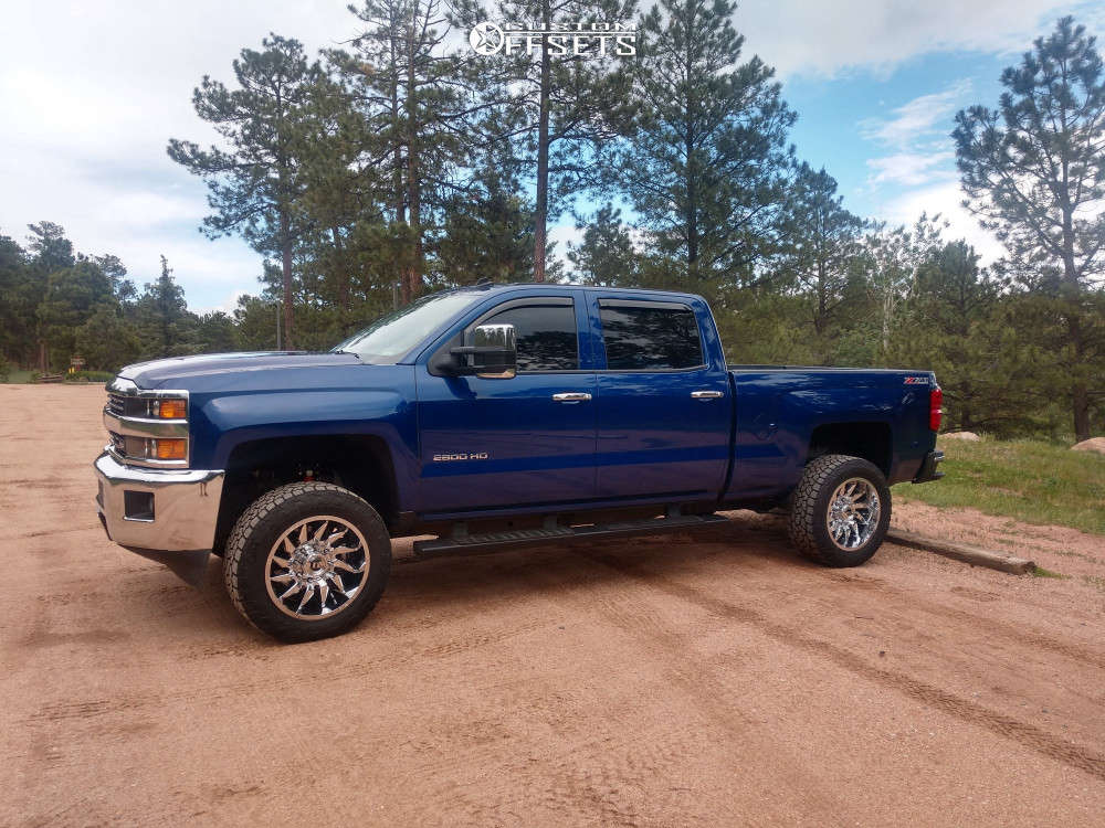 2015 Chevrolet Silverado 2500 HD with 20x10 -18 Fuel Saber and 295 ...