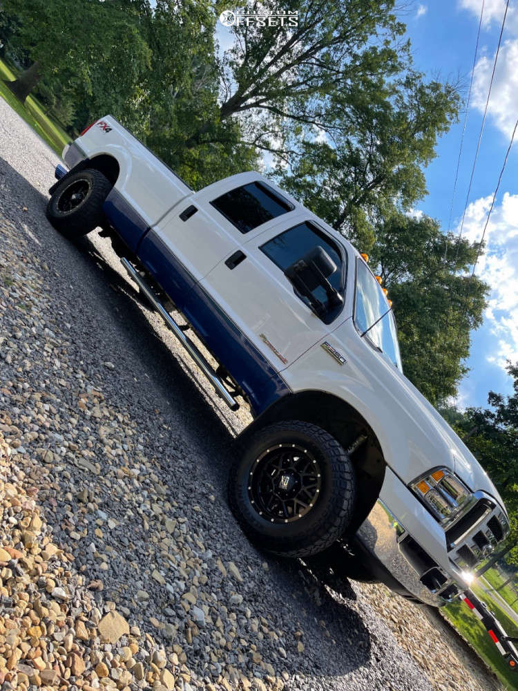 2000 Ford F-350 Super Duty with 18x9 -12 XD XD820 and 275/70R18 Kenda ...