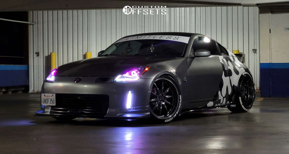2003 Nissan 350Z with 20x9 20 XXR 527d and 245/35R20 Toyo Tires Extensa ...