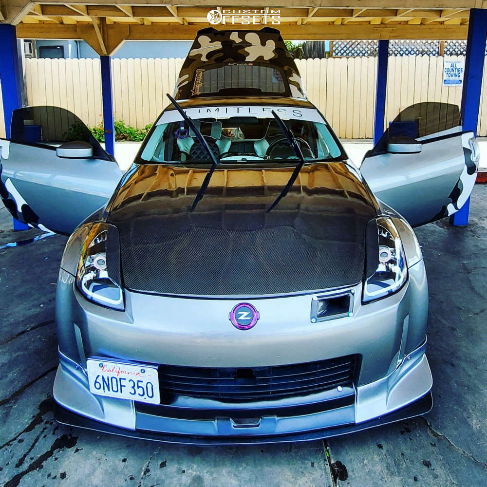 2003 Nissan 350Z with 20x9 20 XXR 527d and 245/35R20 Toyo Tires Extensa A/s and Coilovers ...