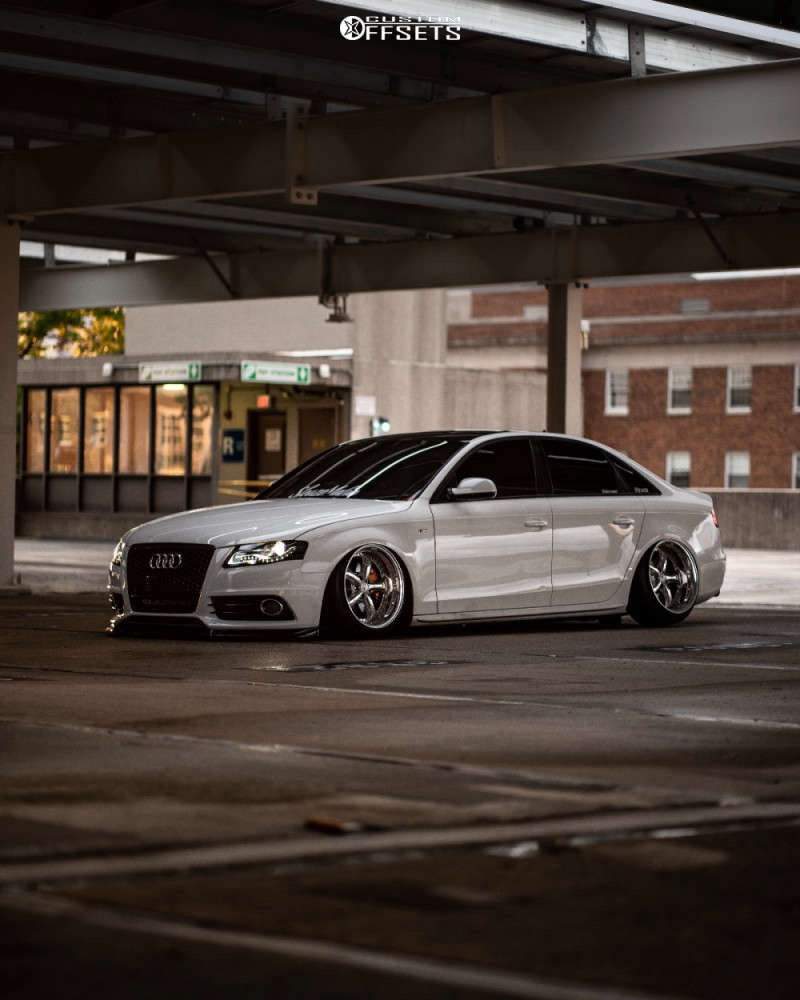 Slammed Audi A4 B8