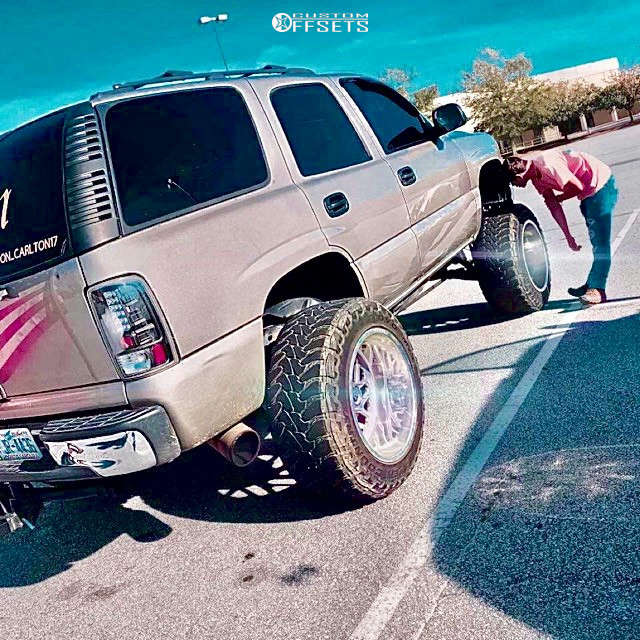 2002 Chevrolet Tahoe with 22x14 -76 Fuel Forged Ff29 and 37/13.5R22 ...