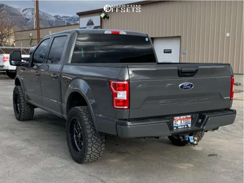 2018 Ford F-150 with 20x10 -19 Gear Off-Road Ratio and 33/12.5R20 Nitto ...