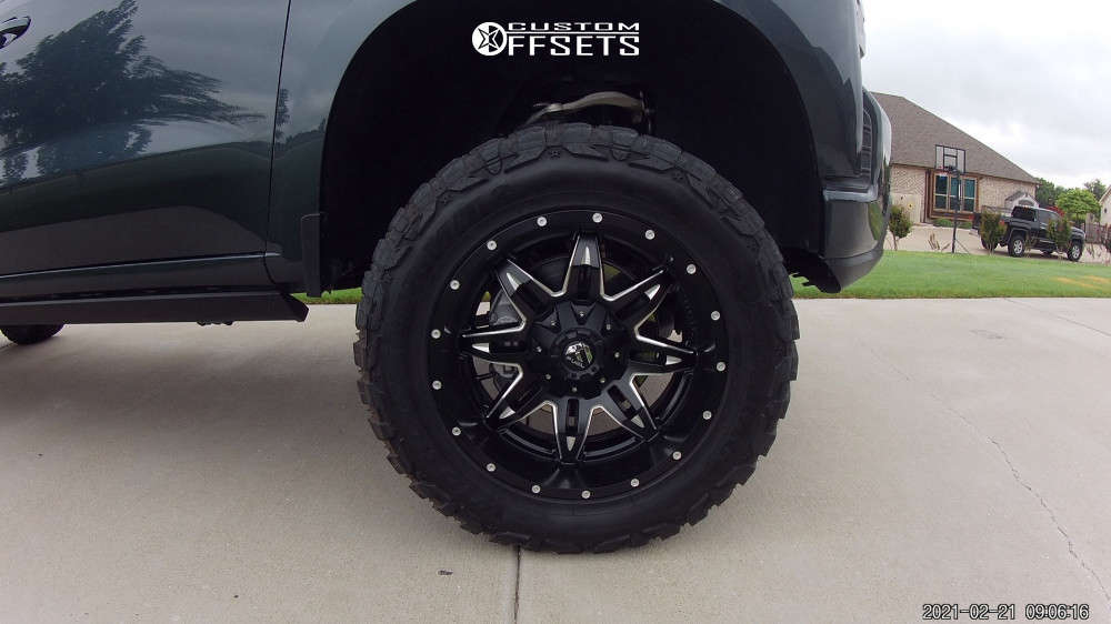 2019 Chevrolet Silverado 1500 with 20x10 -24 Fuel Lethal D567 and 35/12 ...