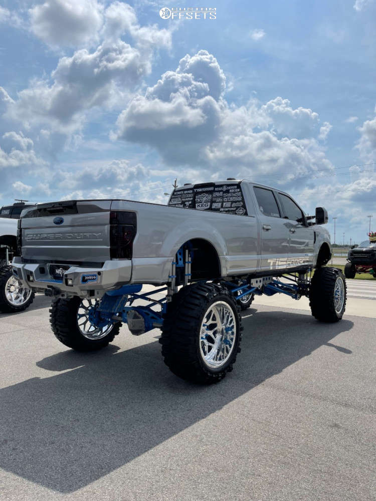 2020 Ford F-250 Super Duty with 28x16 -101 TIS F106 and 44/19.5R28 ...