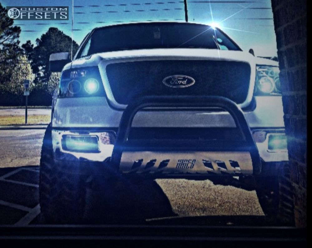 2004 Ford F-150 with 18x9 -6 Pro Comp Series 01 and 285/65R18 Nitto ...