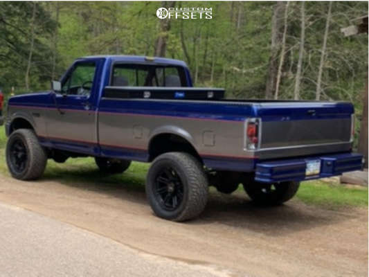1996 Ford F-250 with 16x8.5 -24 Motiv Offroad Millenium and 30/10.5R16 ...