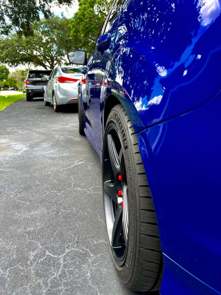 2013 Ford Focus Flush Lowering Springs | Custom Offsets