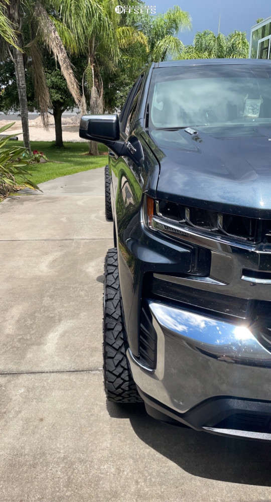 2020 Chevrolet Silverado 1500 with 20x10 -25 Extreme Force XF10 and 33/ ...