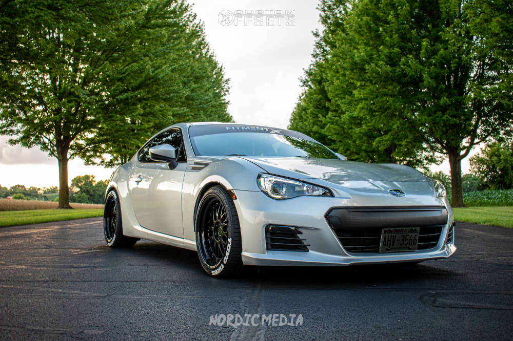 2014 Subaru BRZ with 18x9.5 35 ESR Sr05 and 245/35R18 Toyo Tires Proxes ...