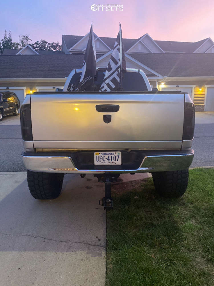 2006 Dodge Ram 2500 with 24x14 -76 Hostile Sprocket and 37/13.5R24 RBP ...