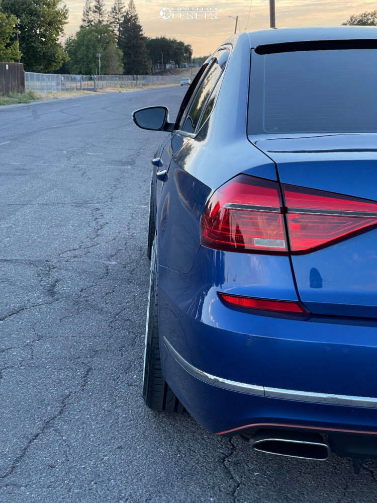 2016 Volkswagen Passat with 19x9.5 35 Aodhan Aff7 and 245/35R19 Pantera ...