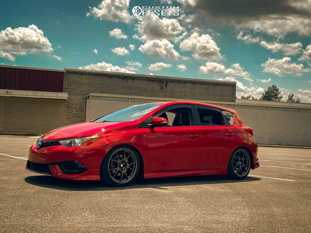 2017 Toyota Corolla IM with 18x7.5 50 WedsSport Tc005 and 225/40R18 ...