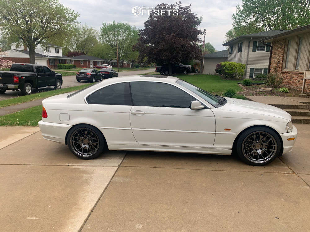 2001 BMW 330Ci with 18x9.5 22 Aodhan Ah-x and 235/45R18 Continental ...