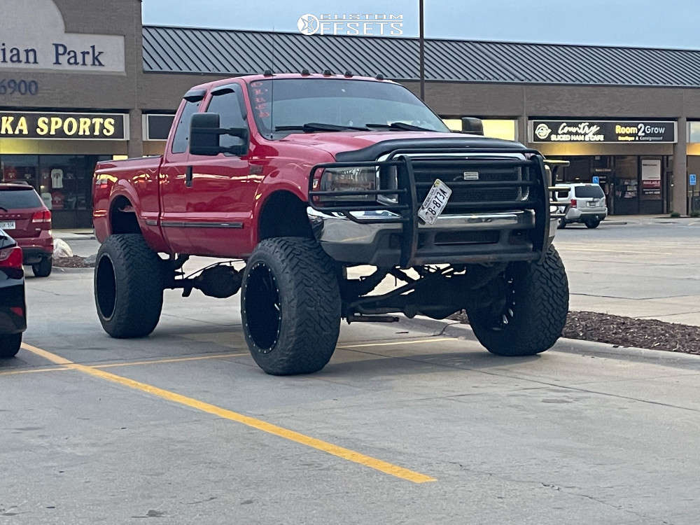 1999 Ford F-250 Super Duty with 24x16 -99 Fuel Cleaver and 40/15.5R24 ...