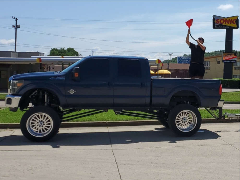 2015 Ford F-250 Super Duty with 24x16 -101 Fuel Forged Ff16 and 40/15 ...