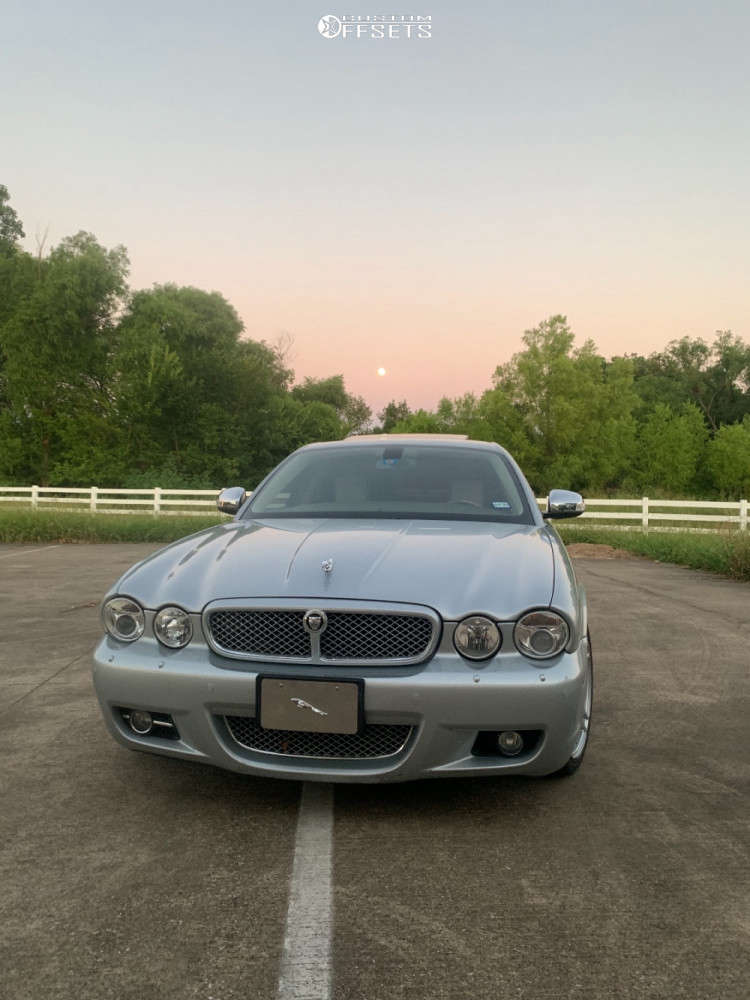 2008 Jaguar Super V8 with 20x8.5 40 TSW Mechanica and 255/35R20 Nitto ...