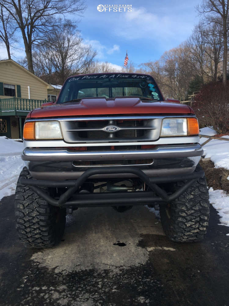 1997 Ford Ranger with 16x14 -76 Weld Racing Draglite and 38/15.5R16 ...