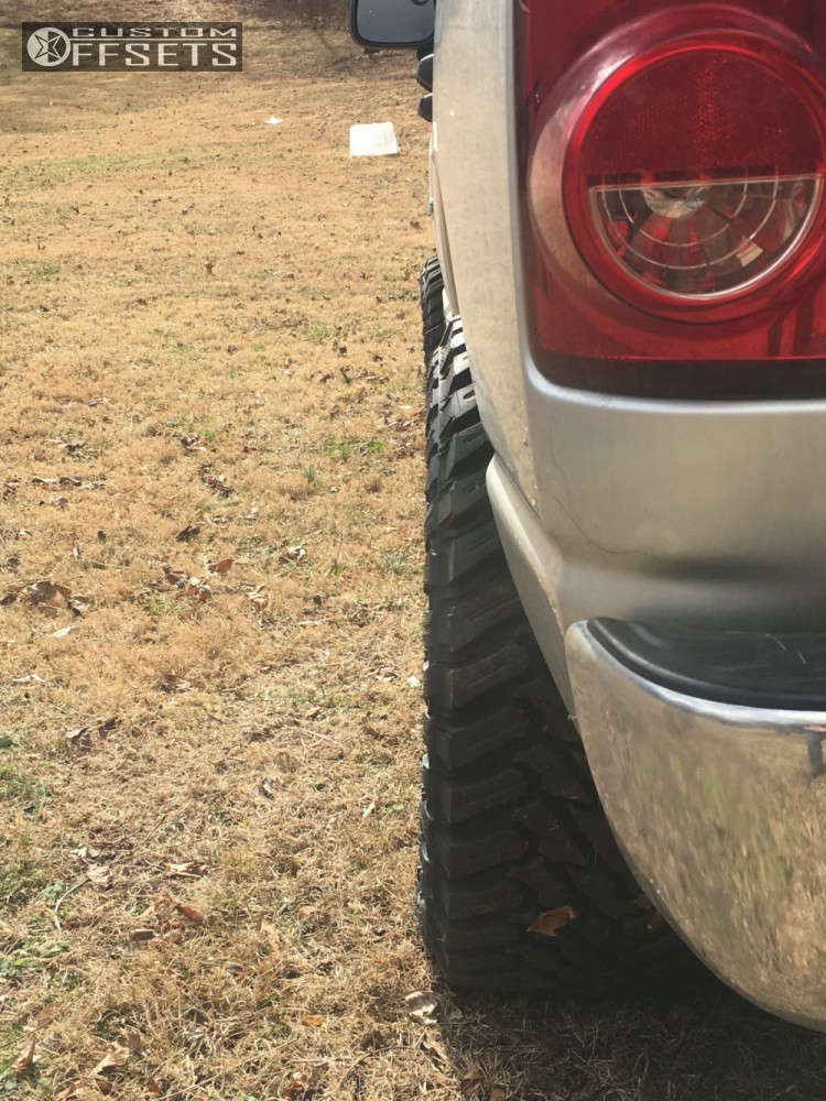 2007 Dodge Ram 1500 with 18x9 -12 Red Dirt Road Rd04 and 33/12.5R18 ...