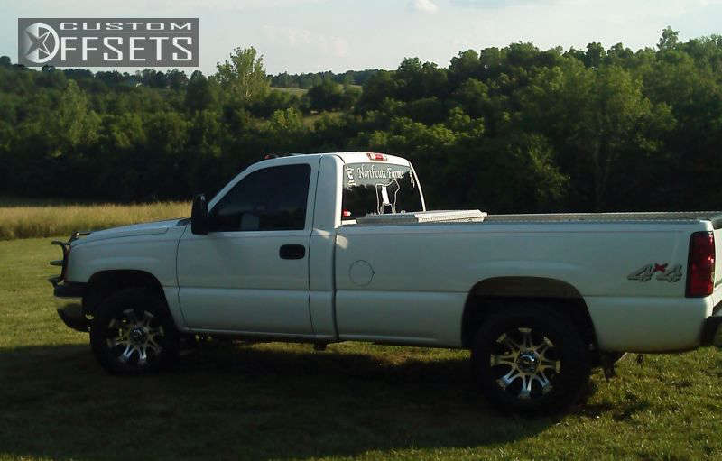2006 Chevrolet Silverado 1500 with 16x8 0 Raceline Raptor and 265/75R16 ...